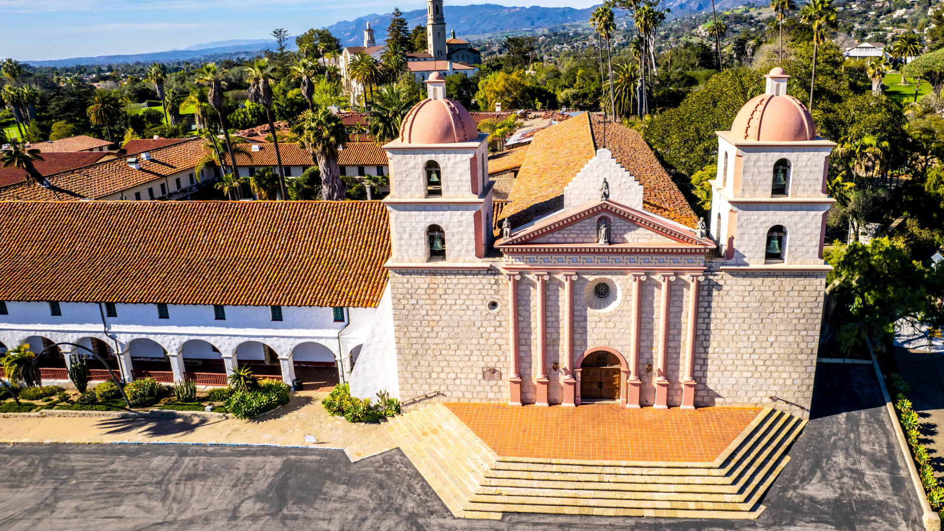 Appraising the historic buildings of Santa Barbara | Modus | RICS